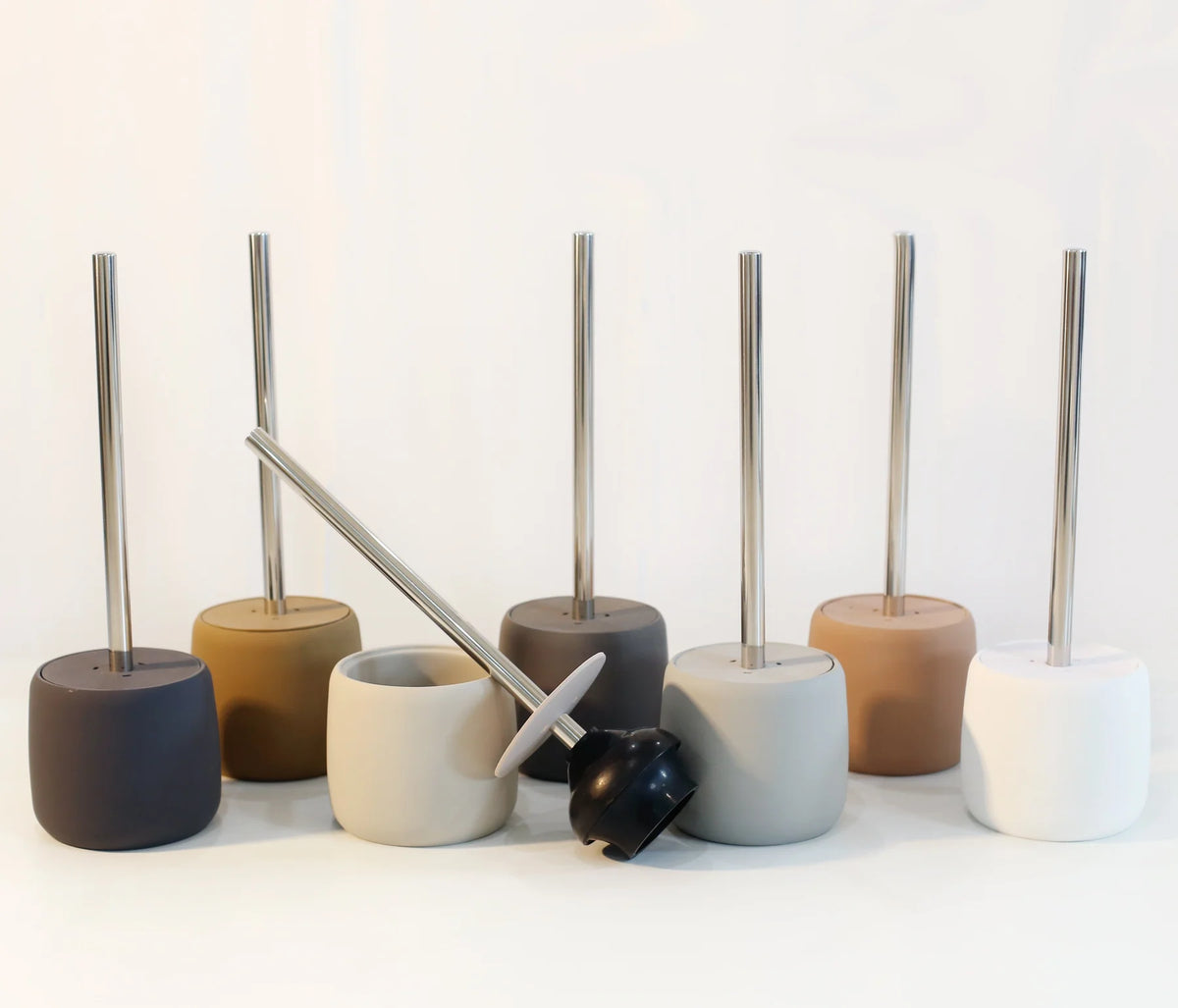 SONO Plunger And Decorative Holder — Studio Pazo